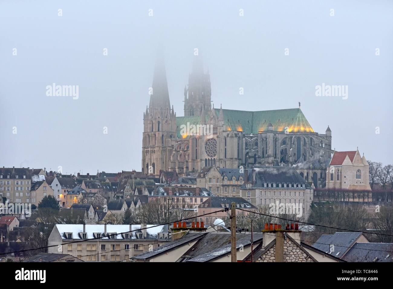 La Cathedrale Notre Dame De Chartres High Resolution Stock Photography ...