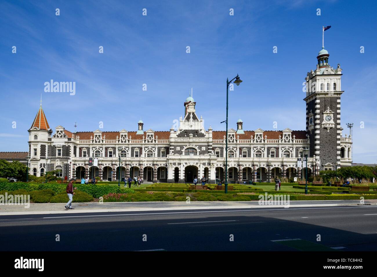 Dunedin station new zealand hi-res stock photography and images - Alamy