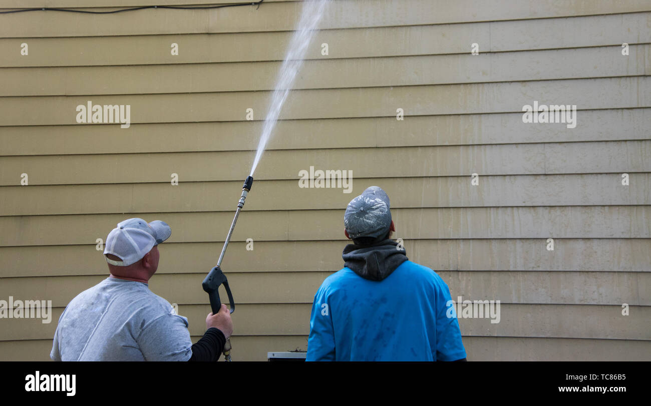 Power washing sidewalk hi-res stock photography and images - Alamy