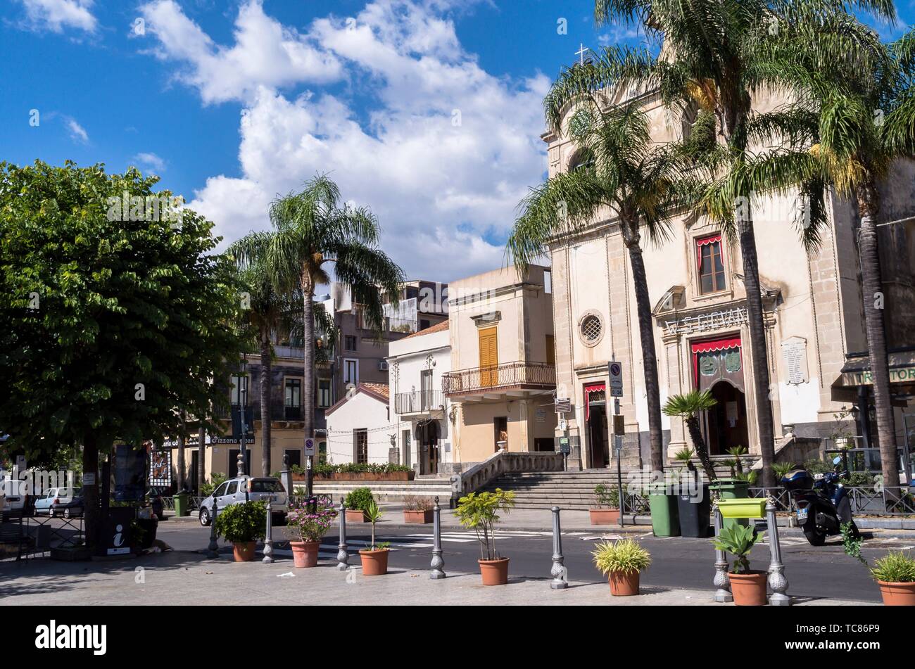 Aci castello square hi-res stock photography and images - Alamy