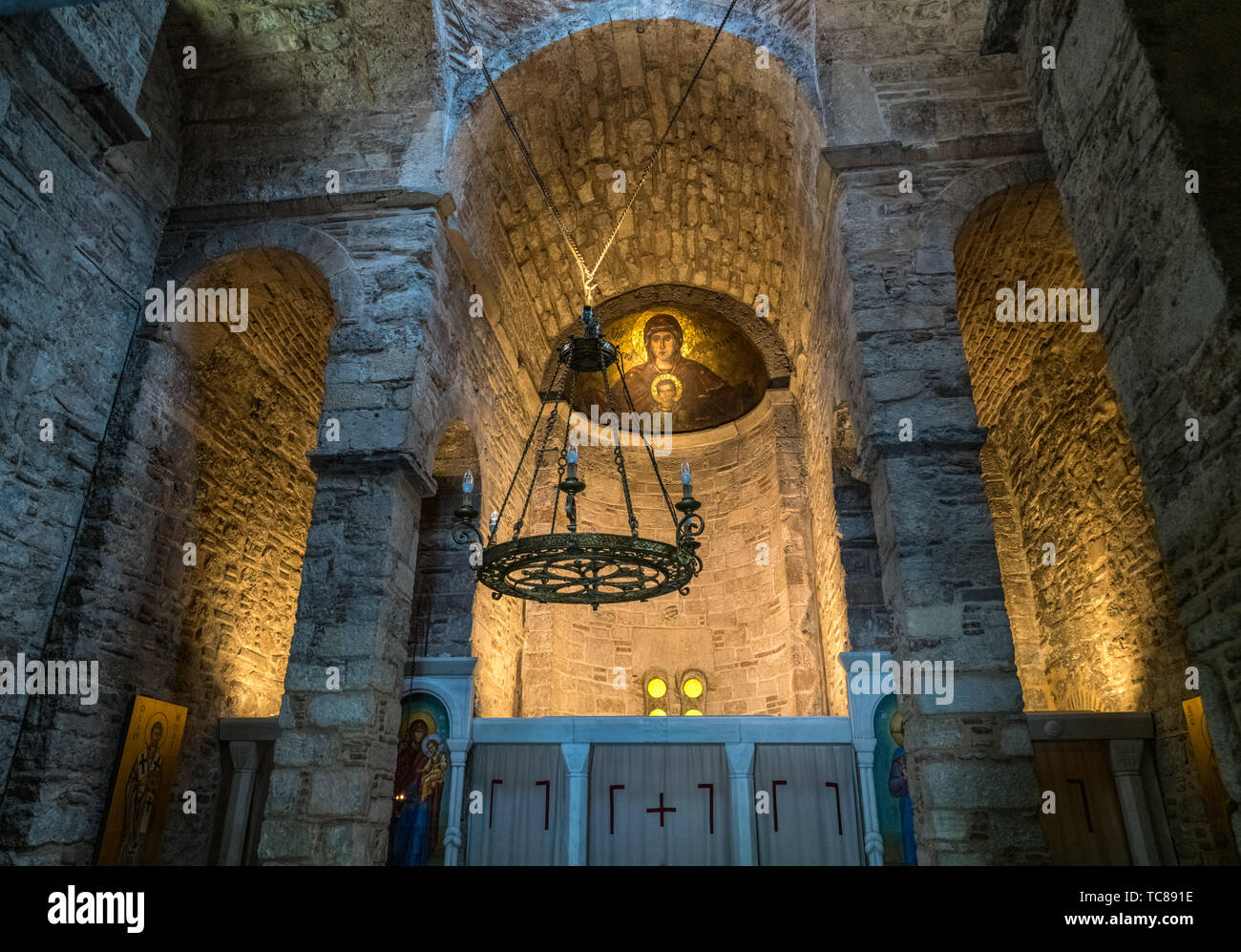 Metropolis church hi-res stock photography and images - Alamy