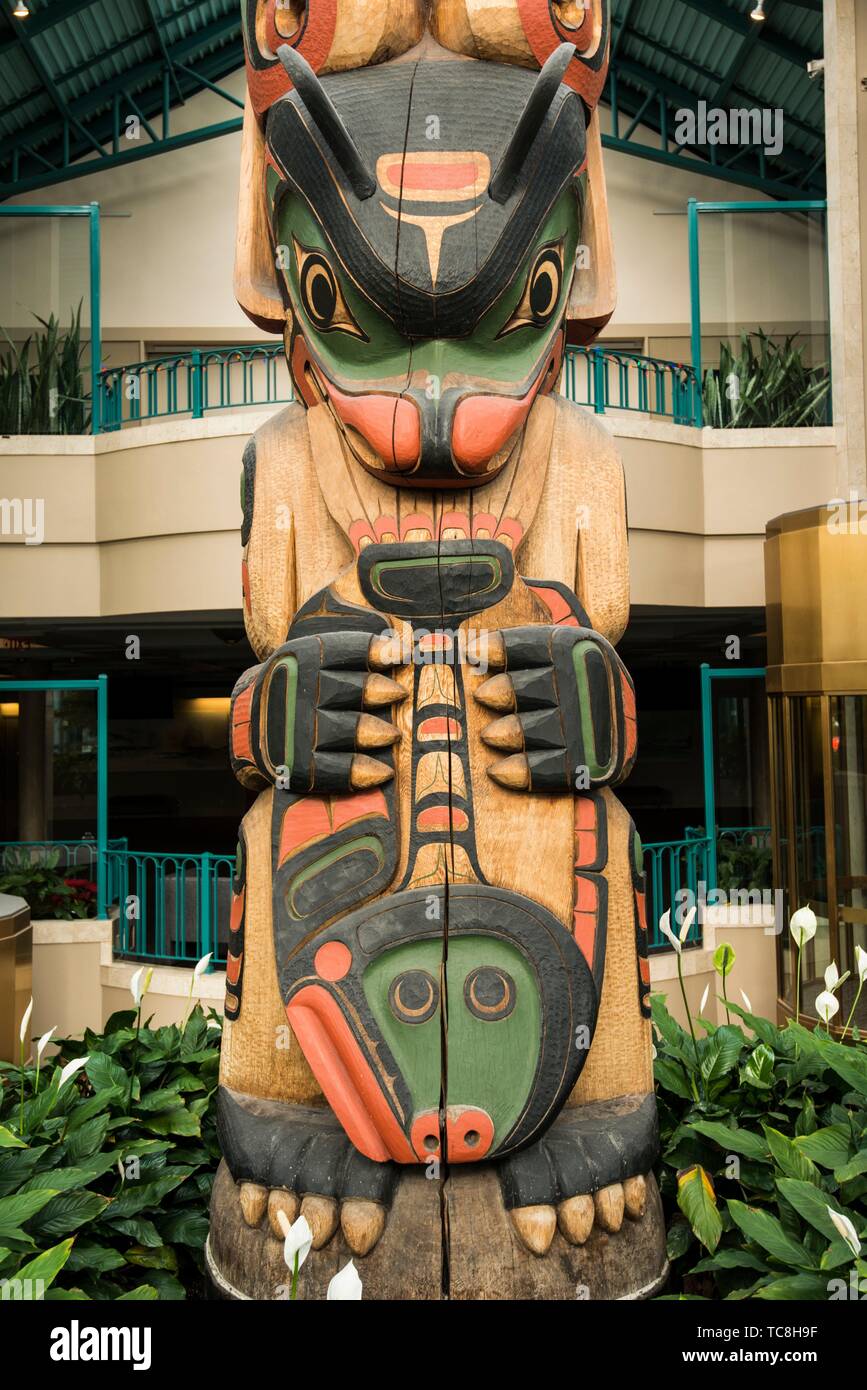 Sculpture Atrium High Resolution Stock Photography and Images - Alamy