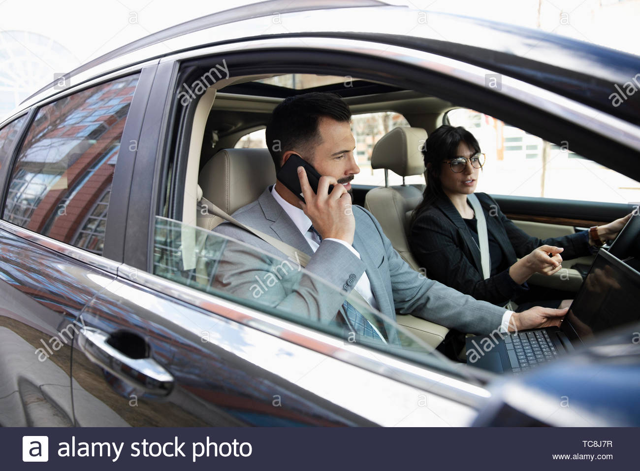 Car business hi-res stock photography and images - Alamy