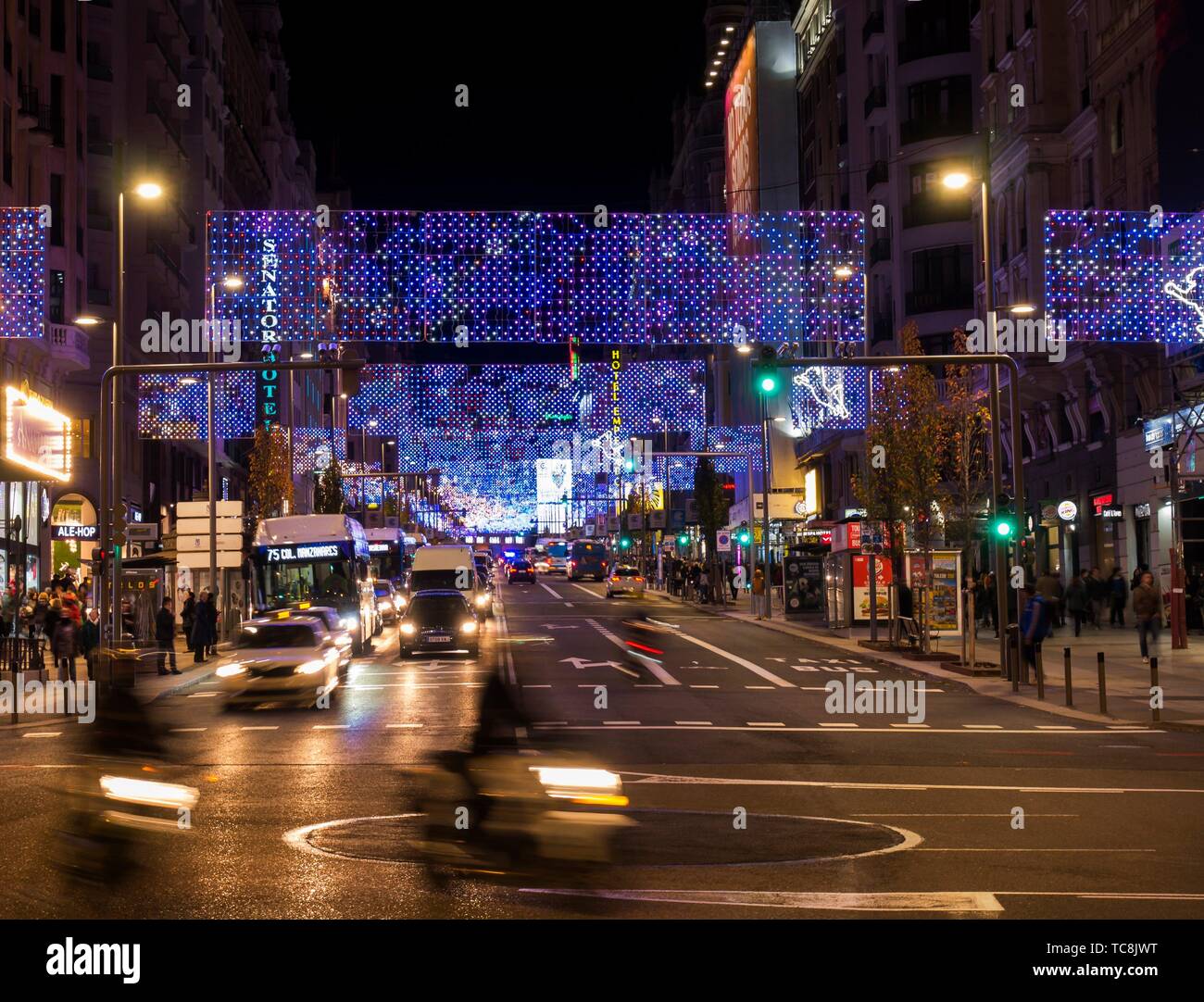 Calle de la gran vía hi-res stock photography and images - Alamy