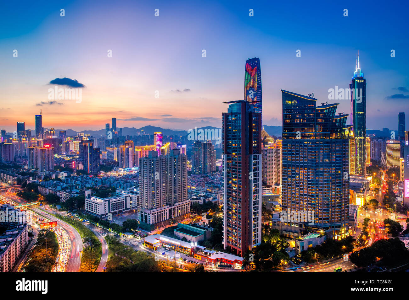 Shenzhen office buildings hi-res stock photography and images - Alamy