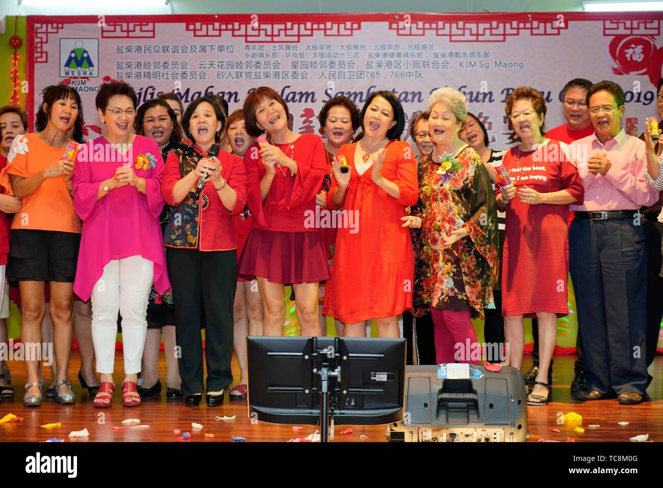 Community Choirs High Resolution Stock Photography and Images - Alamy