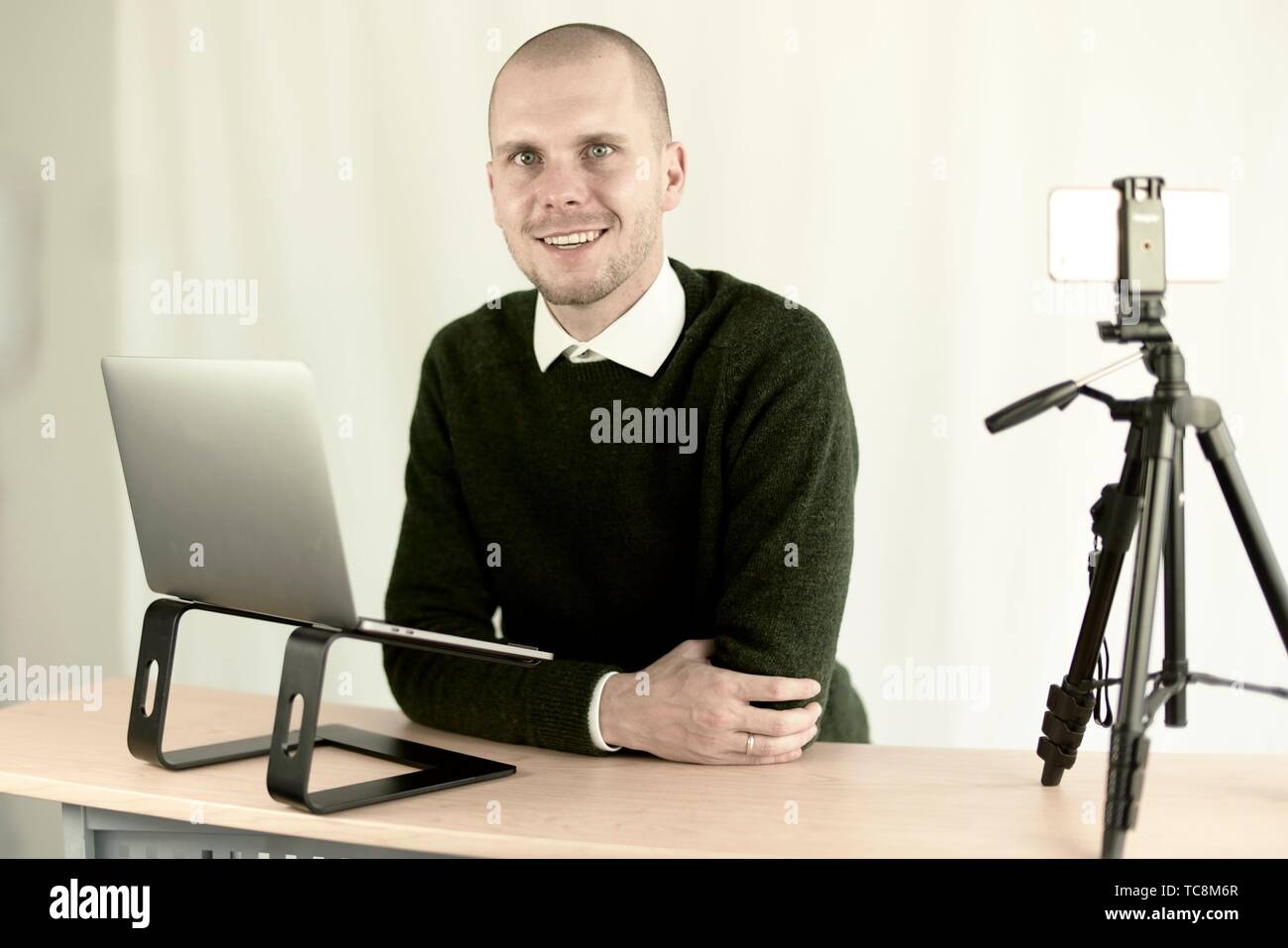 Lectern business hi-res stock photography and images - Alamy