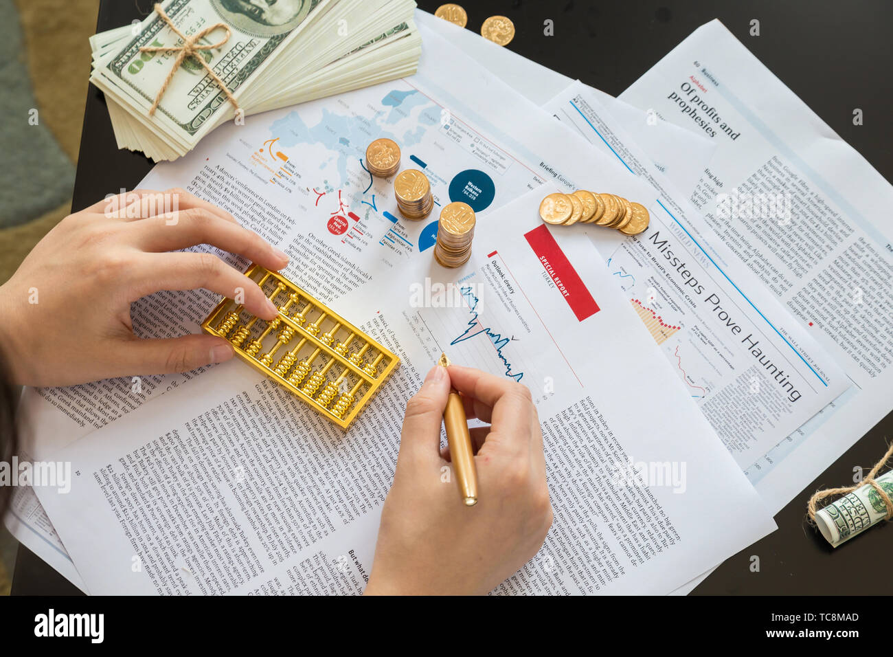 Financial amplification ratio hi-res stock photography and images - Alamy