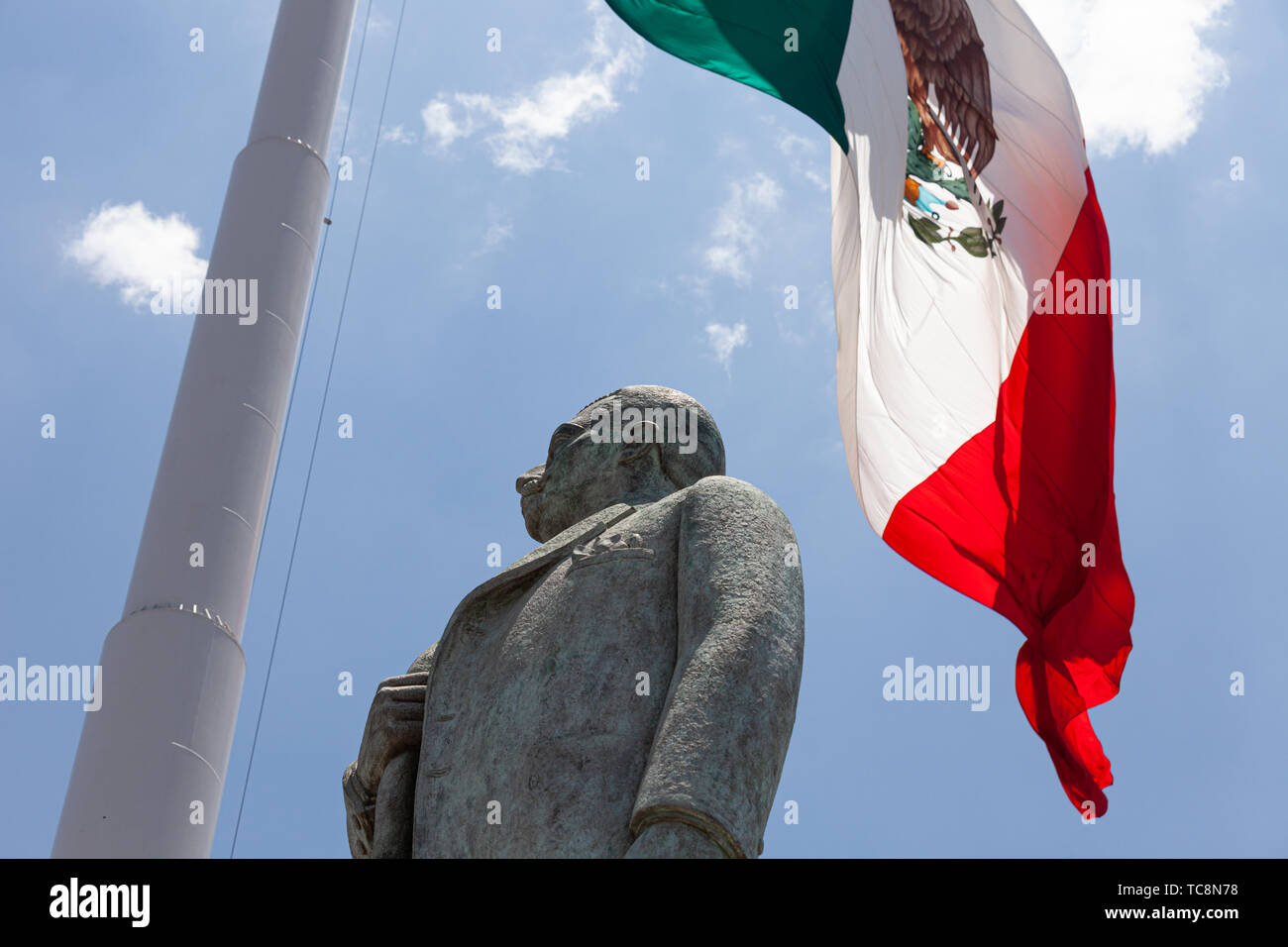 Statue of Manuel Jose Othon and Mexican Flag Stock Photo - Alamy