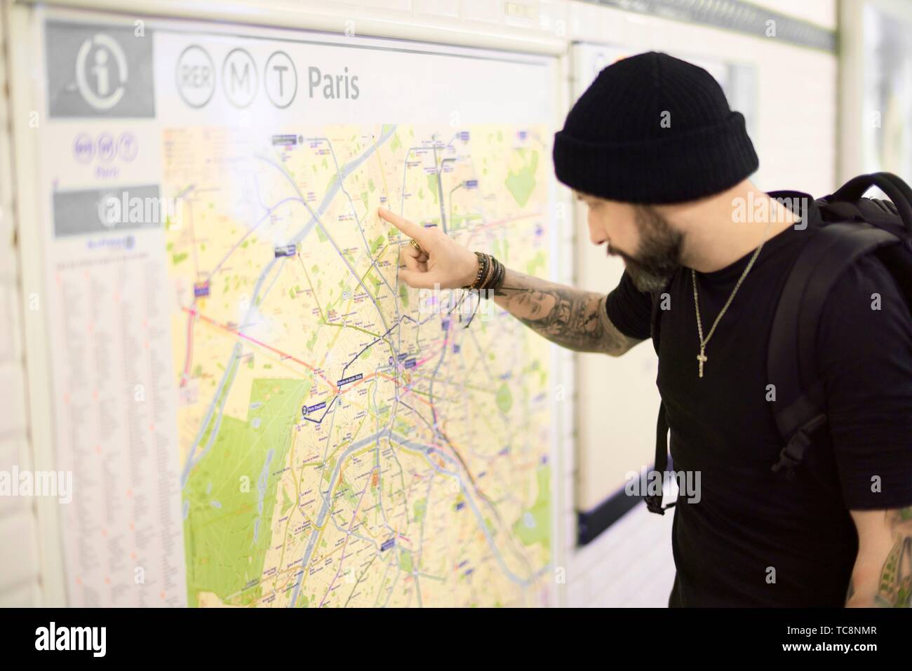 Subway Map Paris High Resolution Stock Photography and Images - Alamy