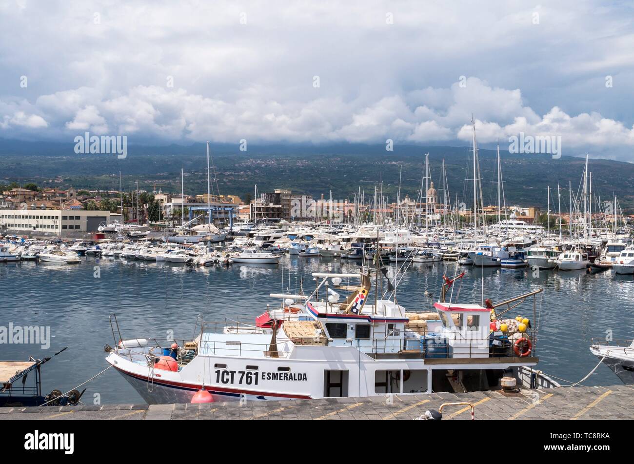 Port of riposto hi-res stock photography and images - Alamy