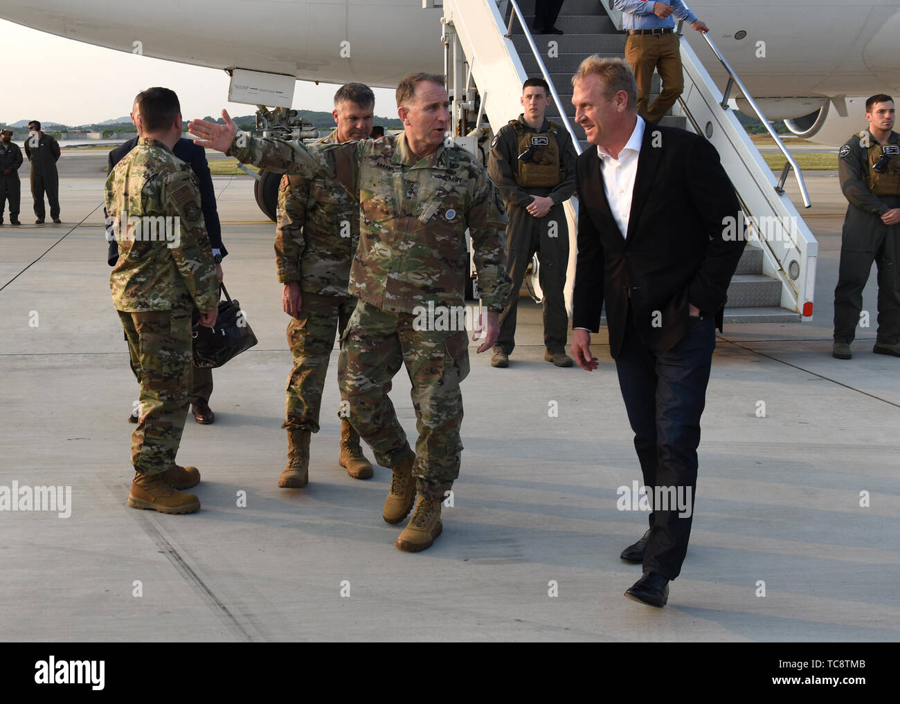 Gen robert b abrams commander u s army forces command hi-res stock photography and images - Alamy