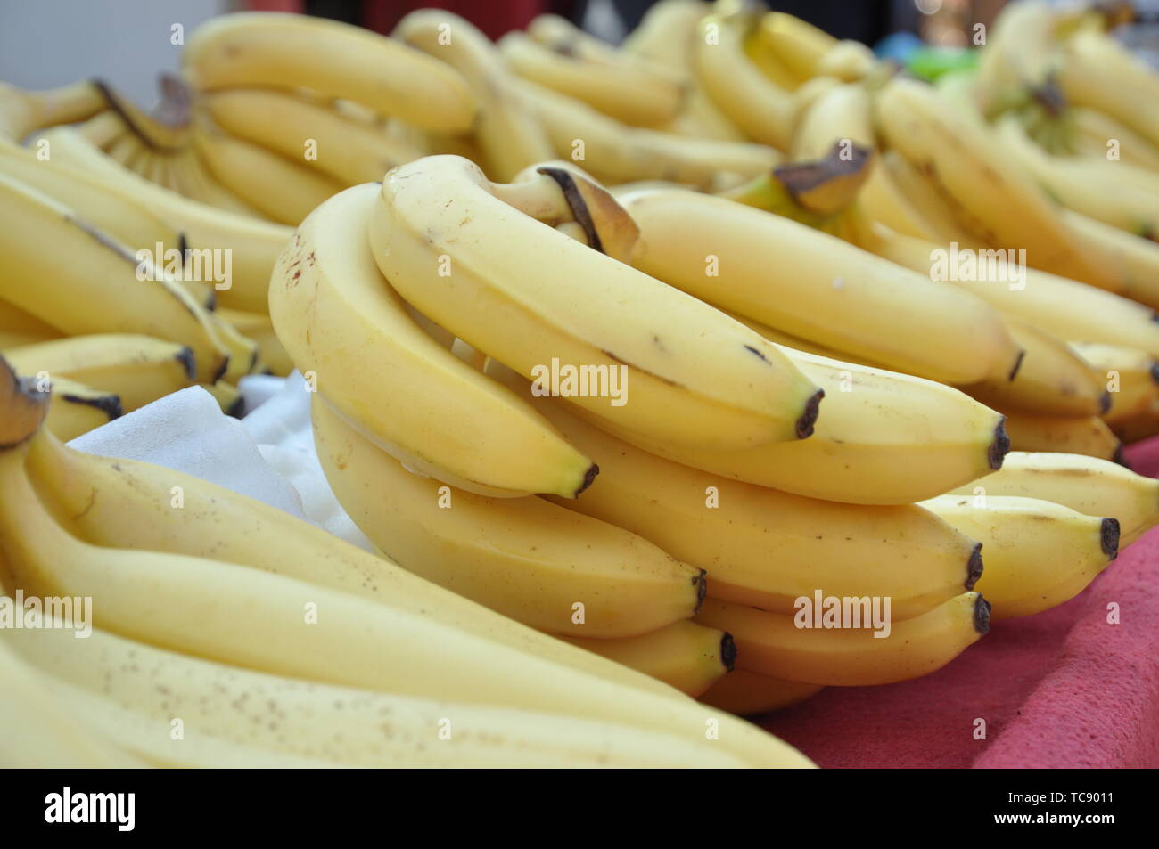 Chinese yellow banana hi-res stock photography and images - Alamy