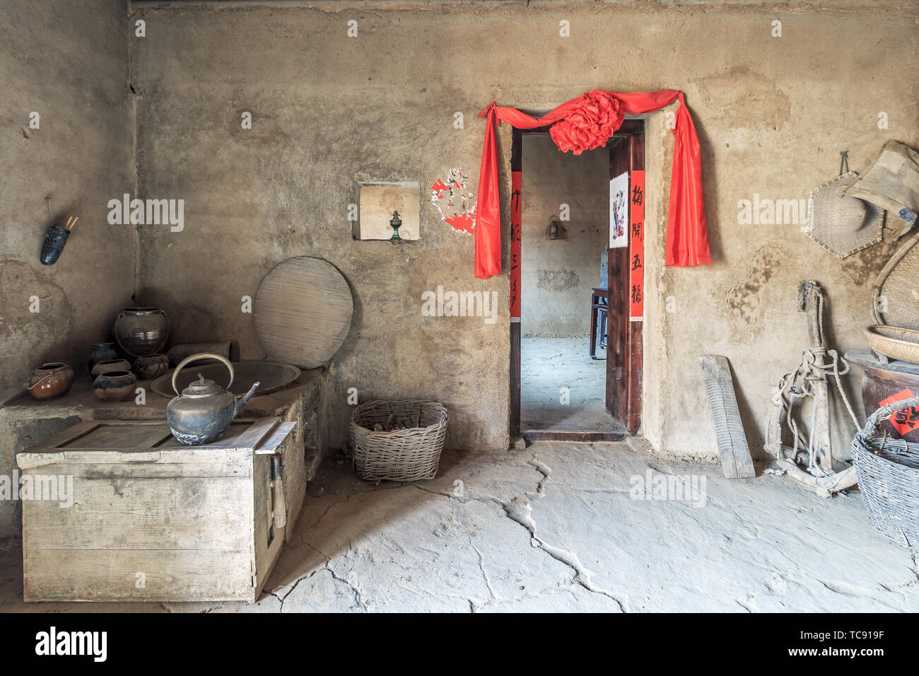 Adobe rooms and old objects Stock Photo - Alamy