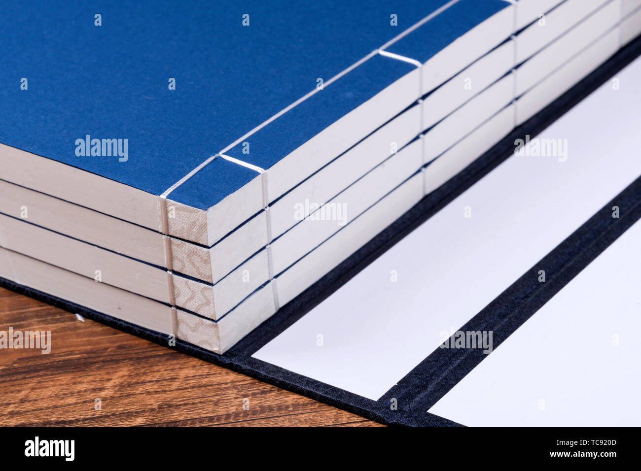 Rice paper books hi-res stock photography and images - Alamy
