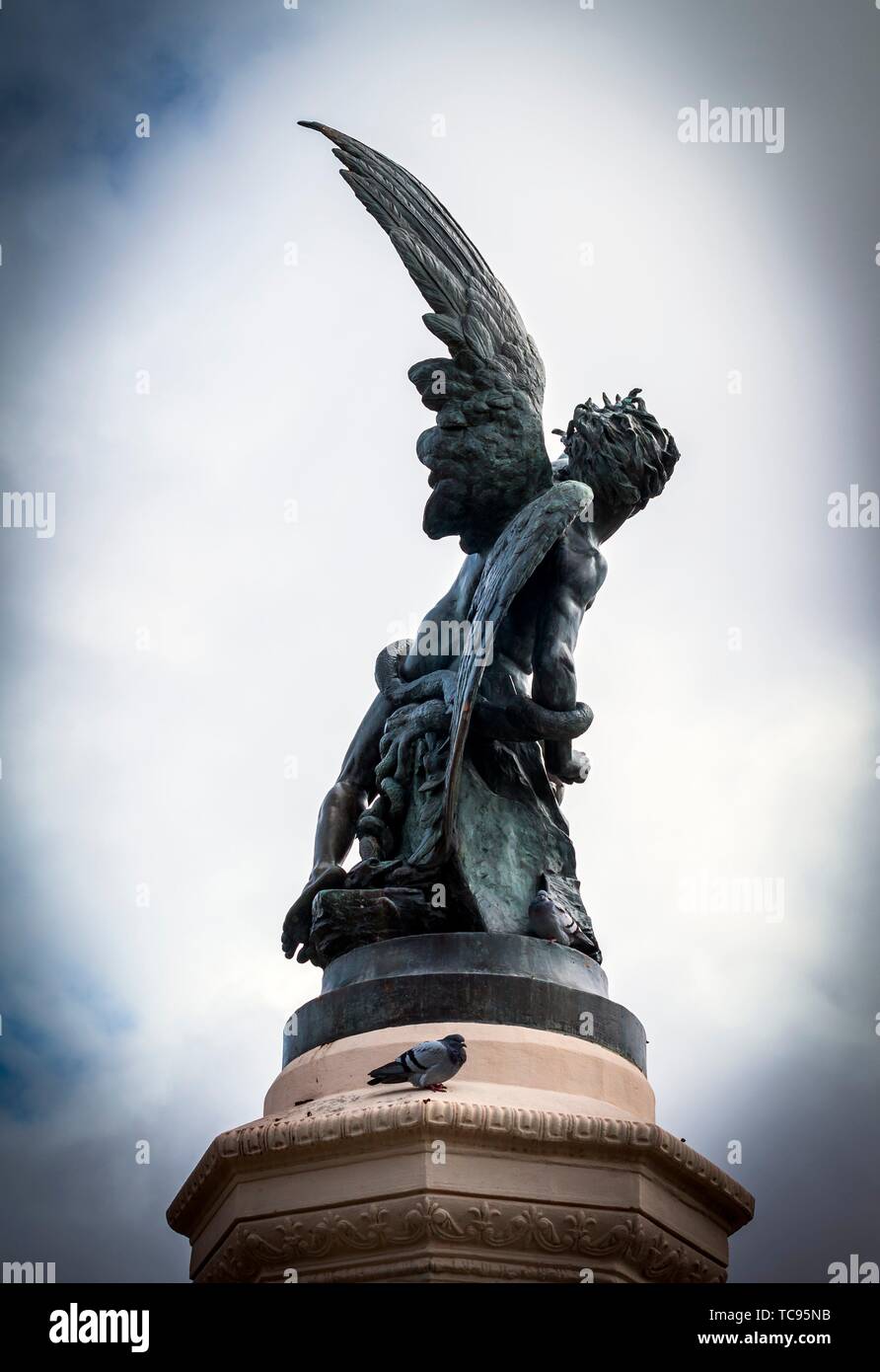 Fallen Angel Lucifer Statue