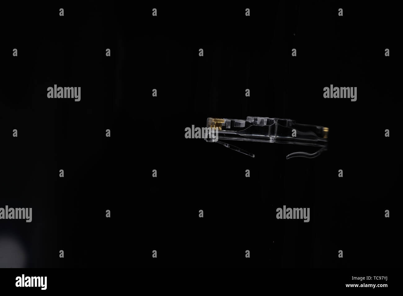 Crystal head, net wire crystal head shielding crystal head computer ...