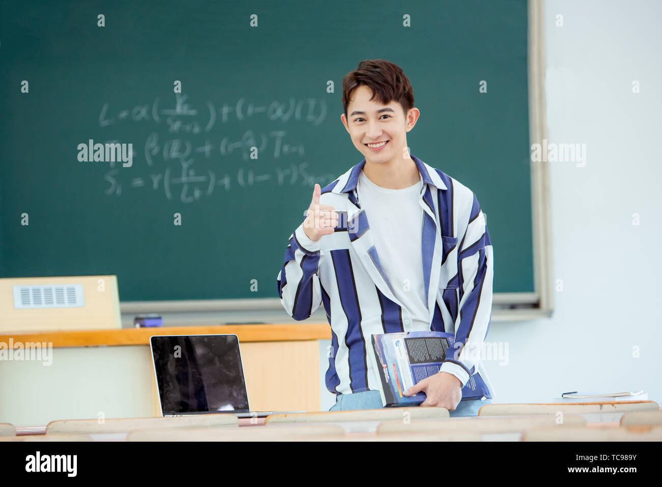 Students computer class china hi-res stock photography and images - Alamy