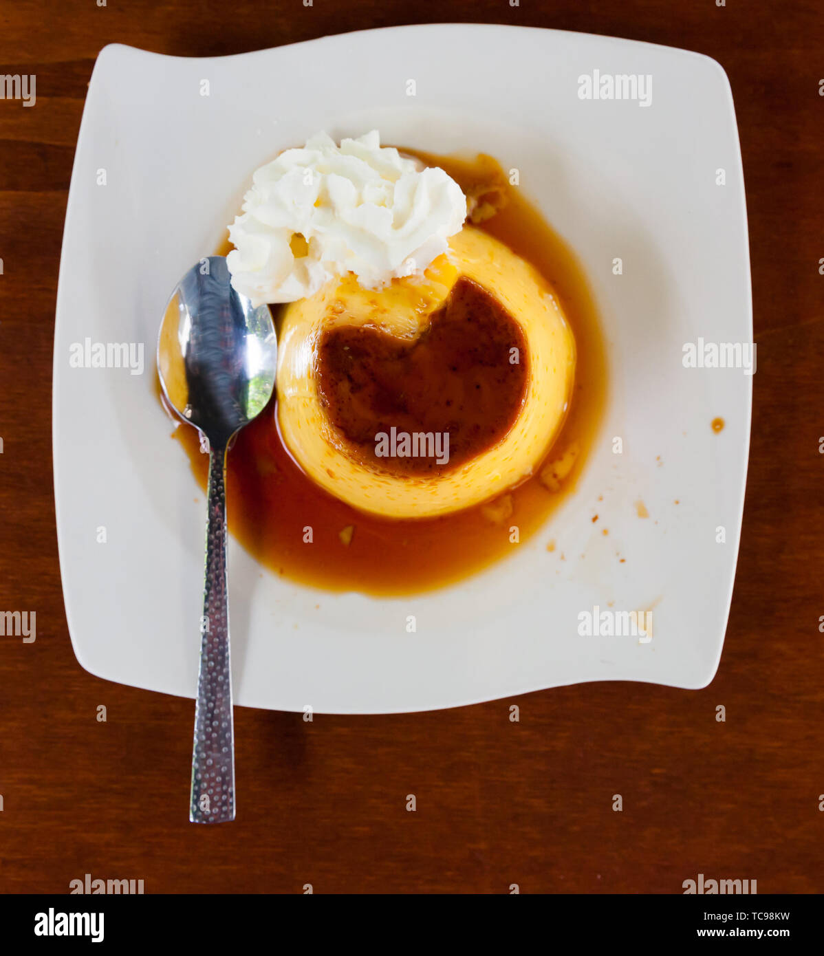 Flan con nata — typical catalan dessert of Catalonia Stock Photo - Alamy