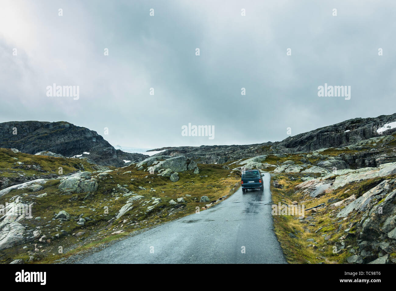 Car climbing steep mountain road hi-res stock photography and images ...