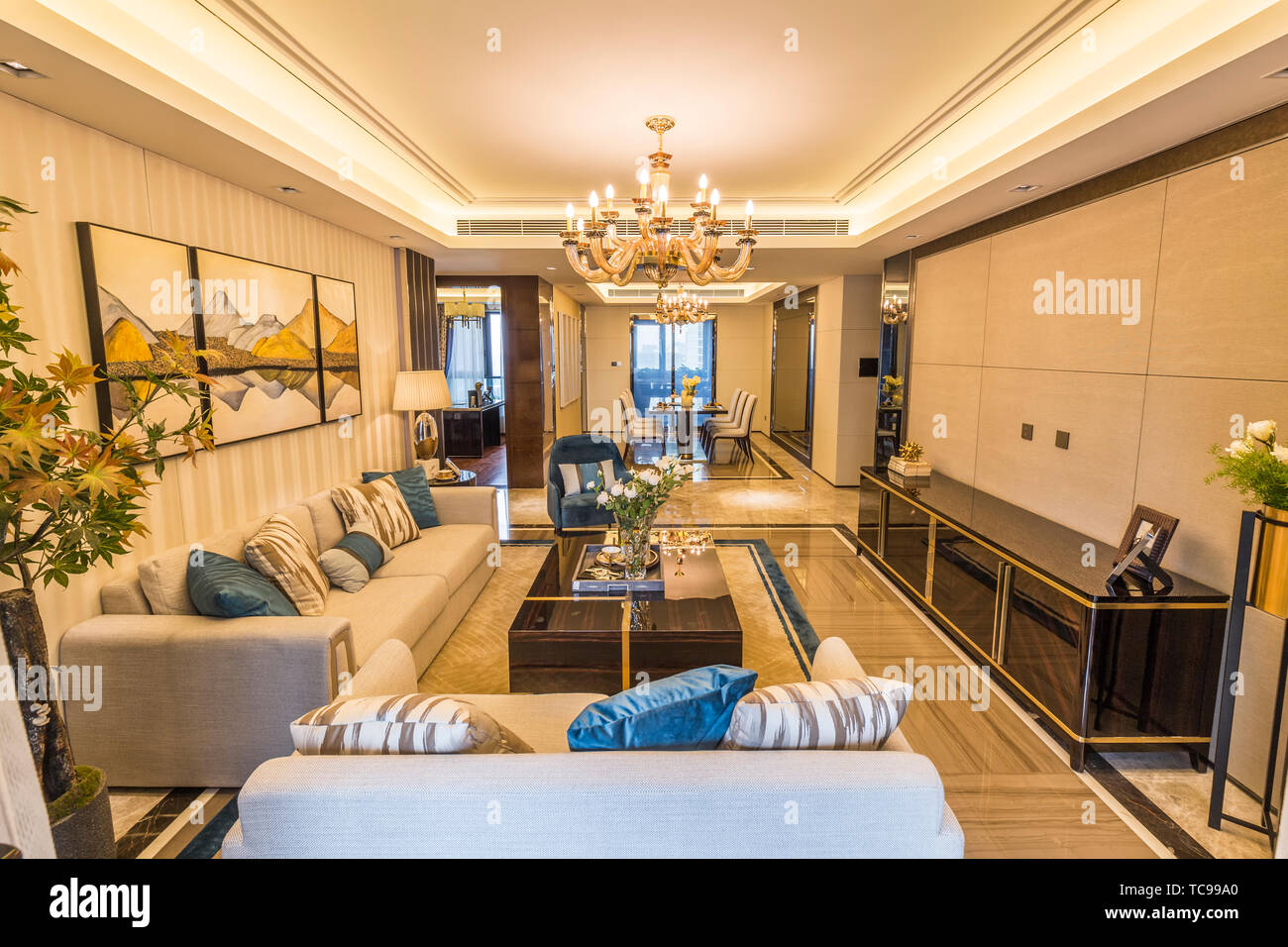 Interior of the model room Stock Photo - Alamy