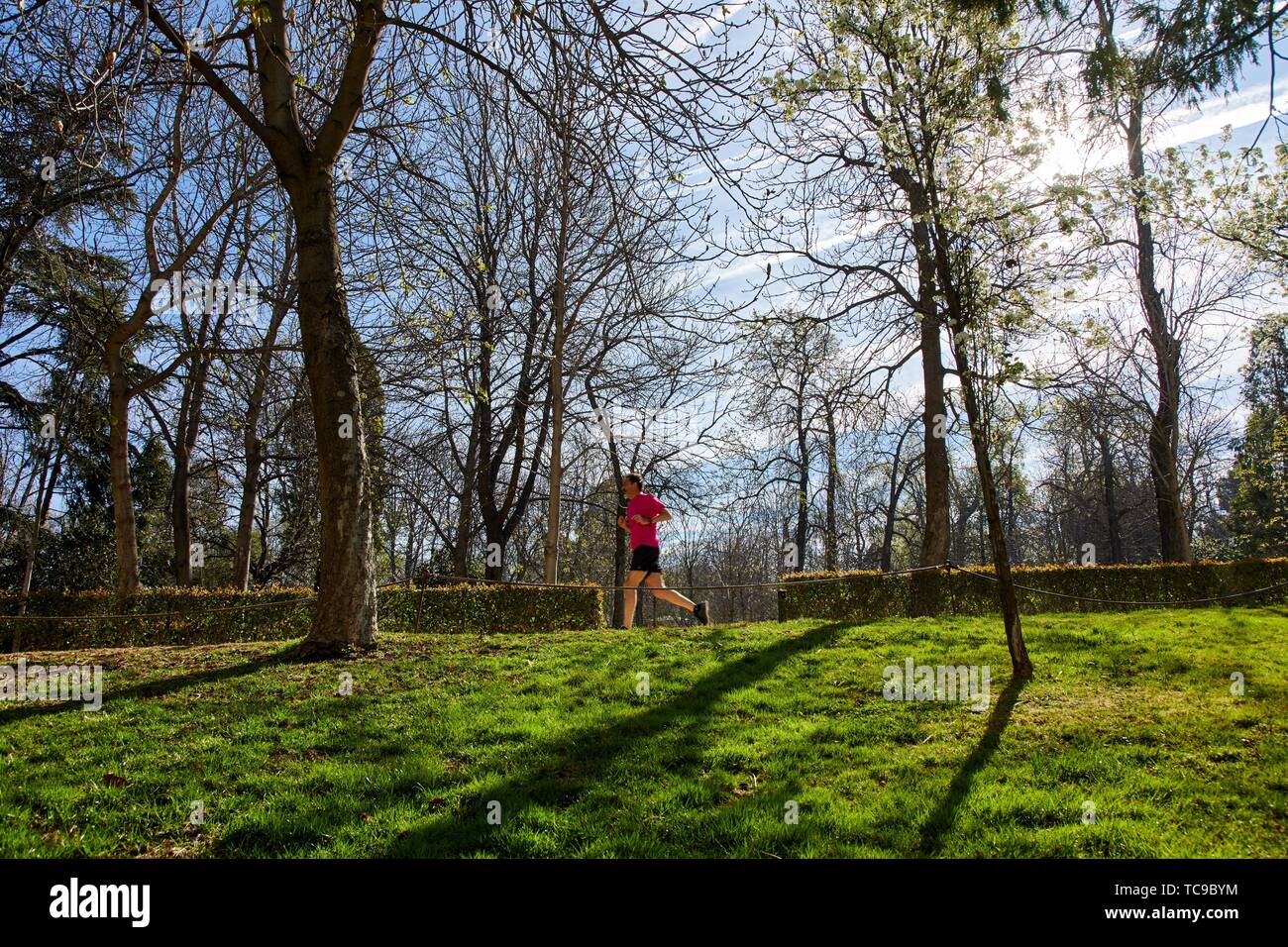 Parque el retiro madrid hi-res stock photography and images - Alamy