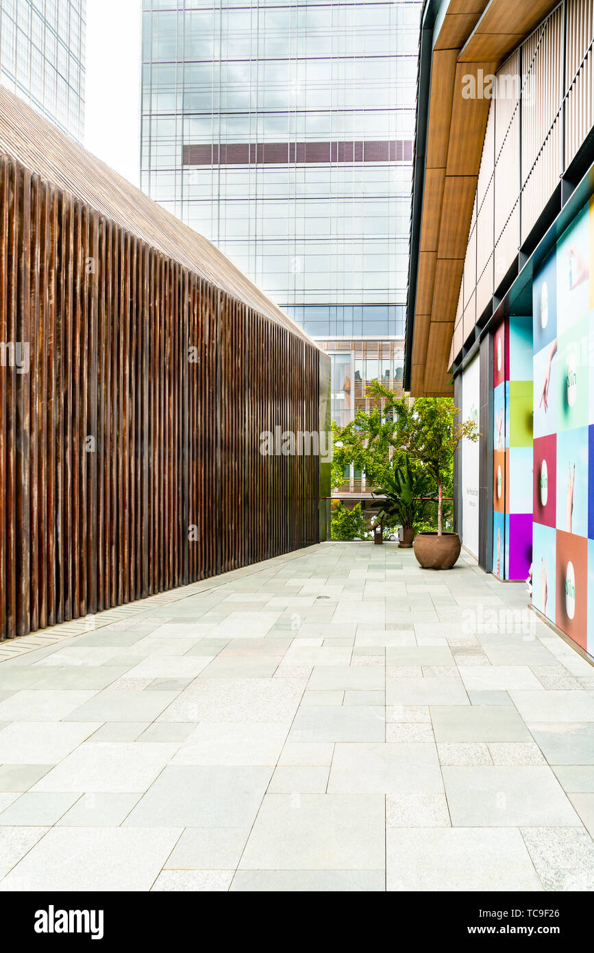 Chengdu taikuri hi-res stock photography and images - Alamy