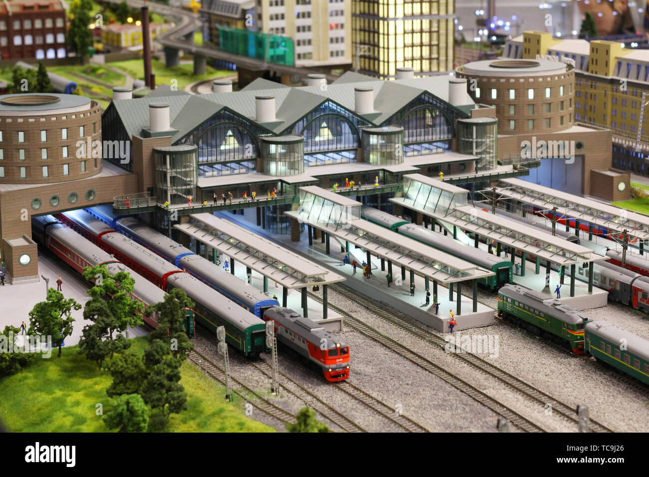 Steam locomotive wheel layout hi-res stock photography and images - Alamy