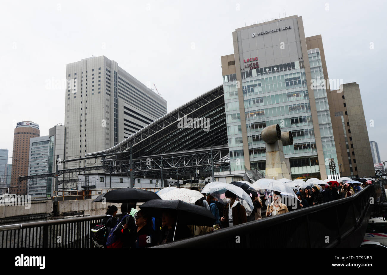 Rainy japan hi-res stock photography and images - Alamy