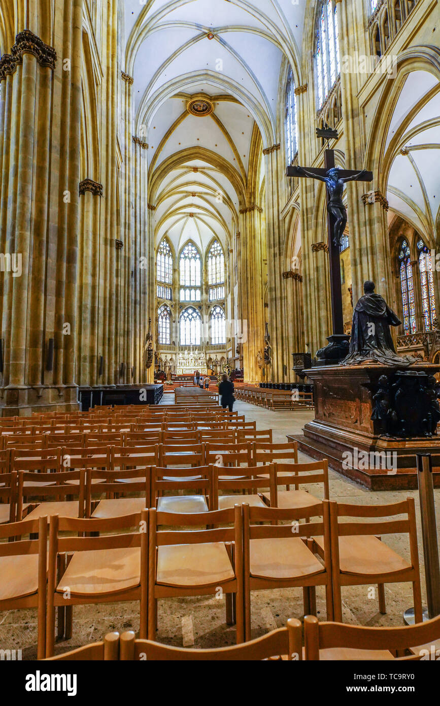 Interior cathedral regensburg germany hi-res stock photography and ...
