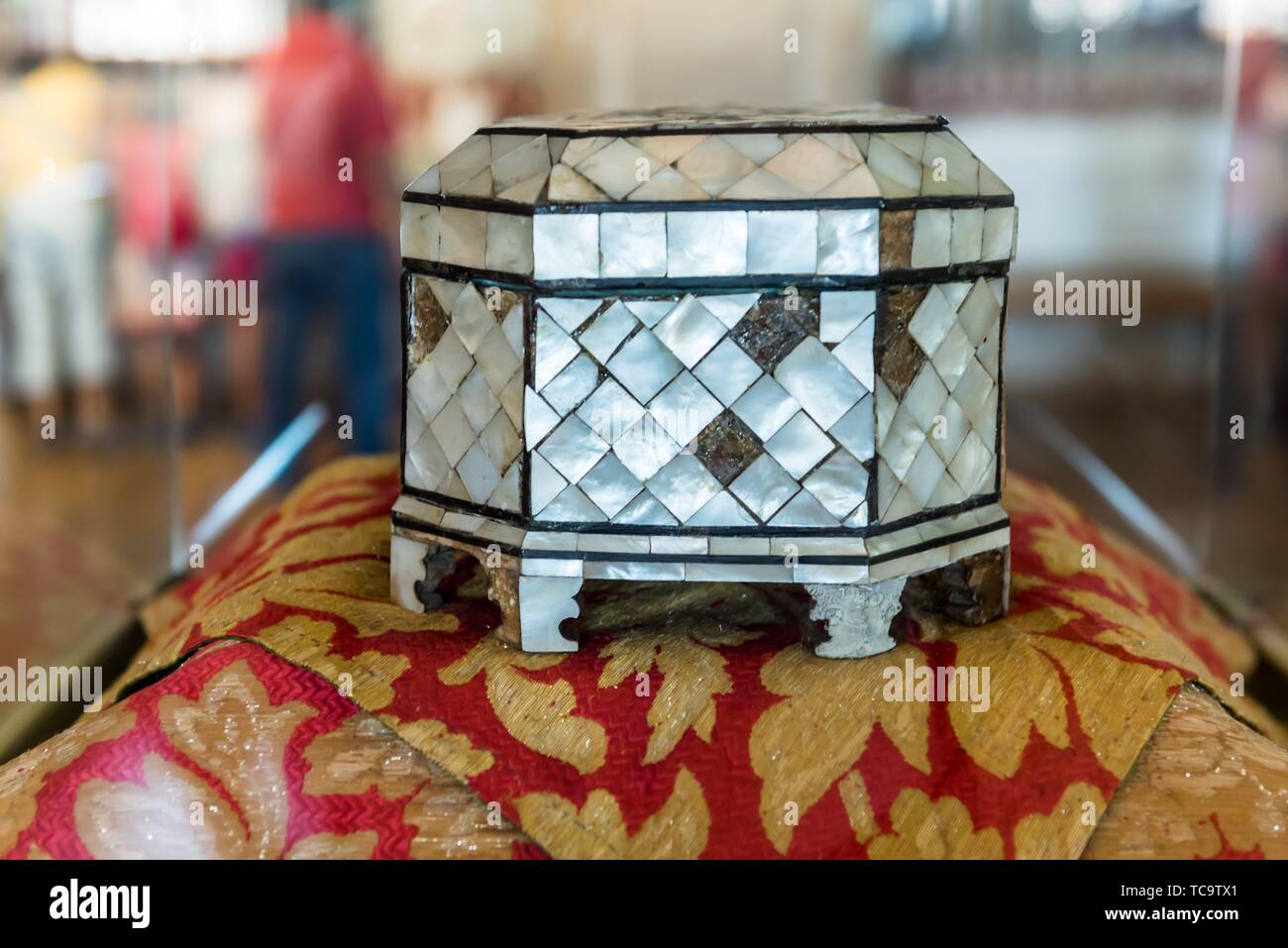 Prophet Mohammed High Resolution Stock Photography and Images - Alamy