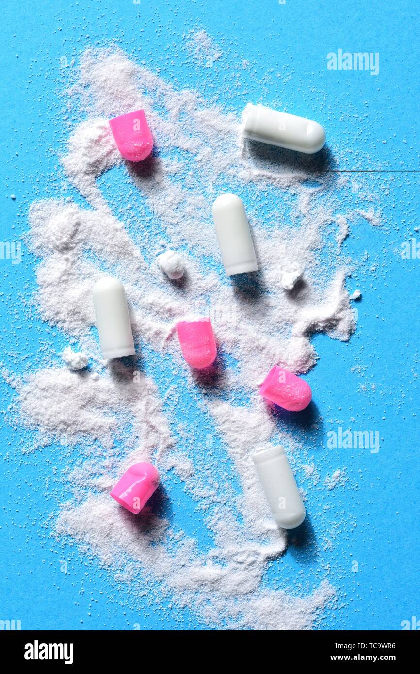 Broken blue pill hi-res stock photography and images - Alamy