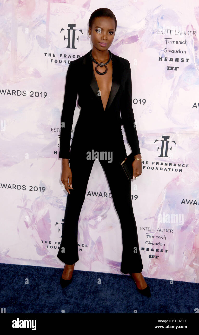 June 5, 2019 - New York City, New York, U.S. - Model MARIA BORGES ...
