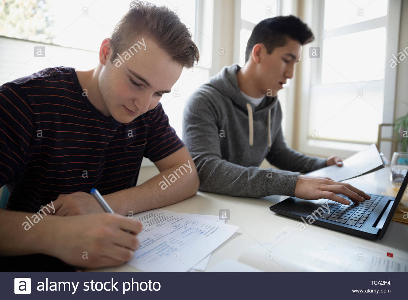 Filling out application form online hi-res stock photography and images ...