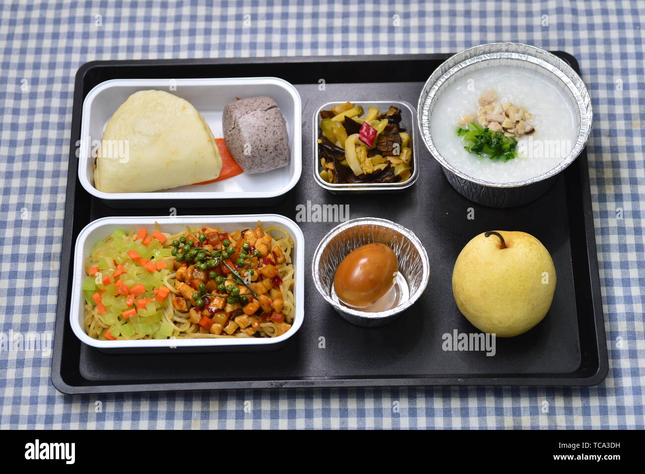 High speed rail meals hi-res stock photography and images - Alamy