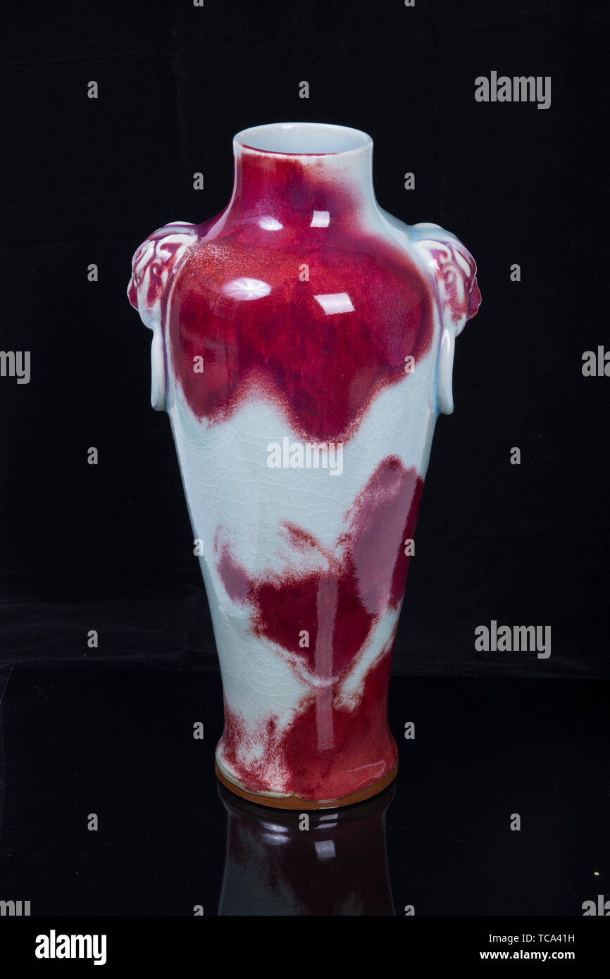 Jun porcelain bottle hi-res stock photography and images - Alamy