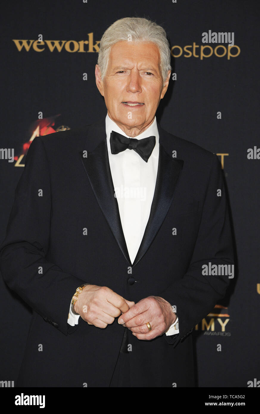 Alex trebeck hi-res stock photography and images - Alamy