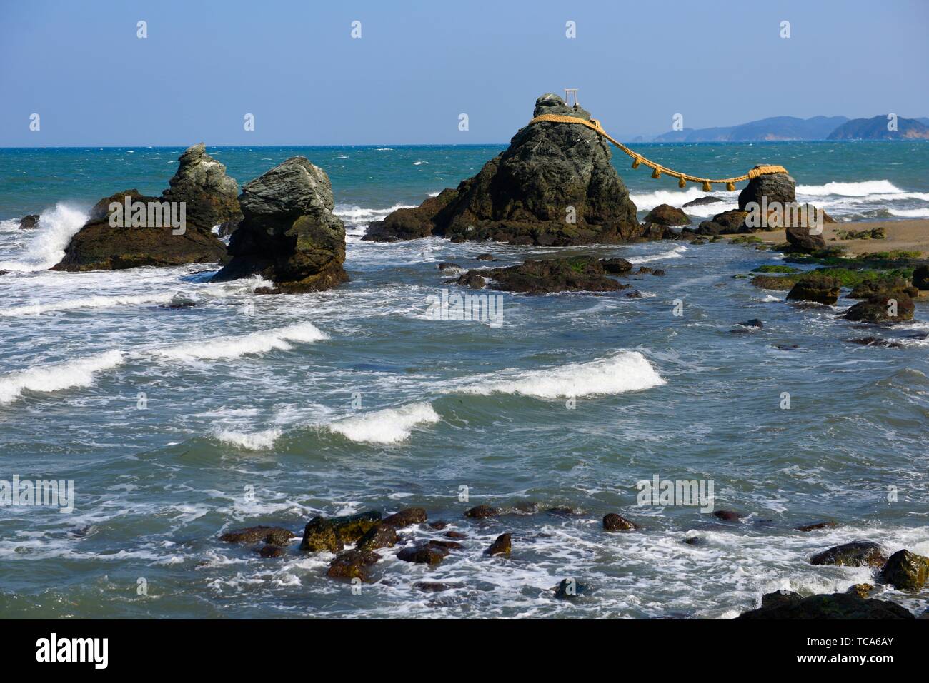 Couple rocks hi-res stock photography and images - Alamy