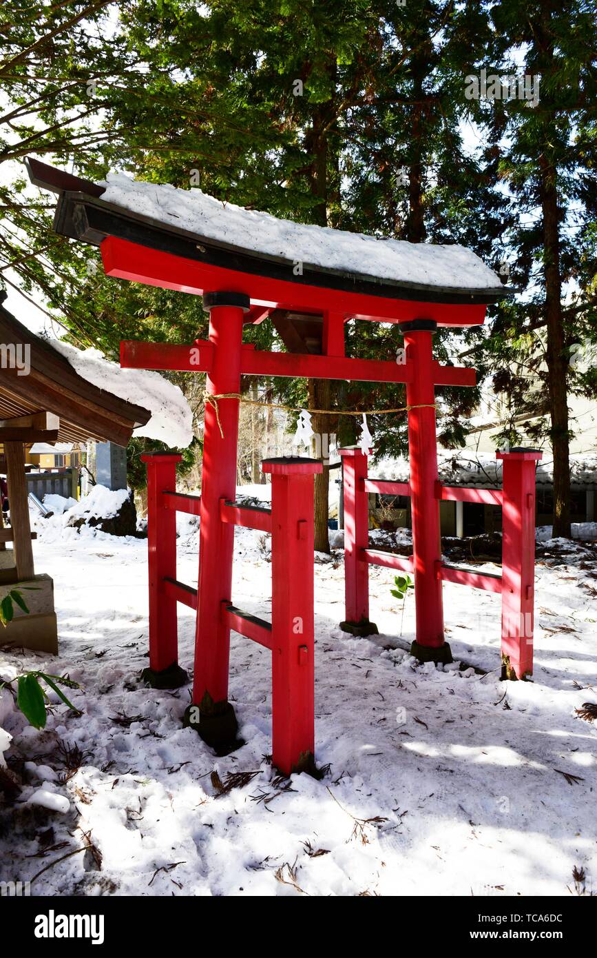 Torii japan hi-res stock photography and images - Alamy
