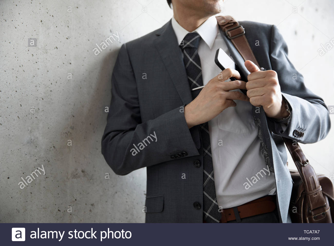 Cropped jacket hi-res stock photography and images - Alamy