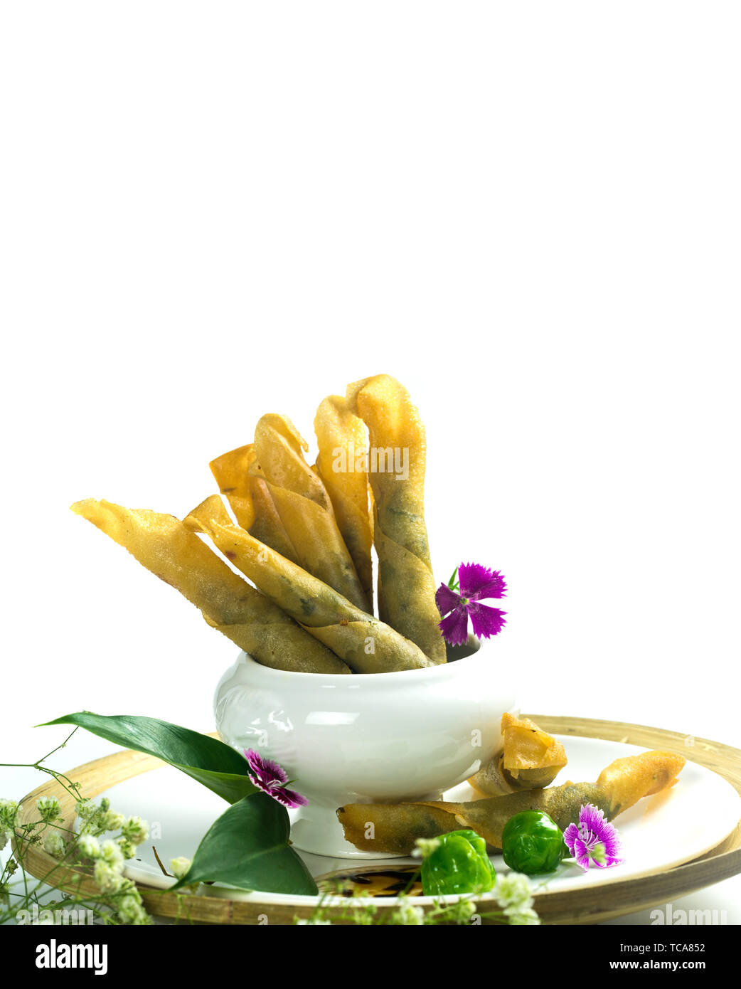 Classic spring rolls hi-res stock photography and images - Alamy