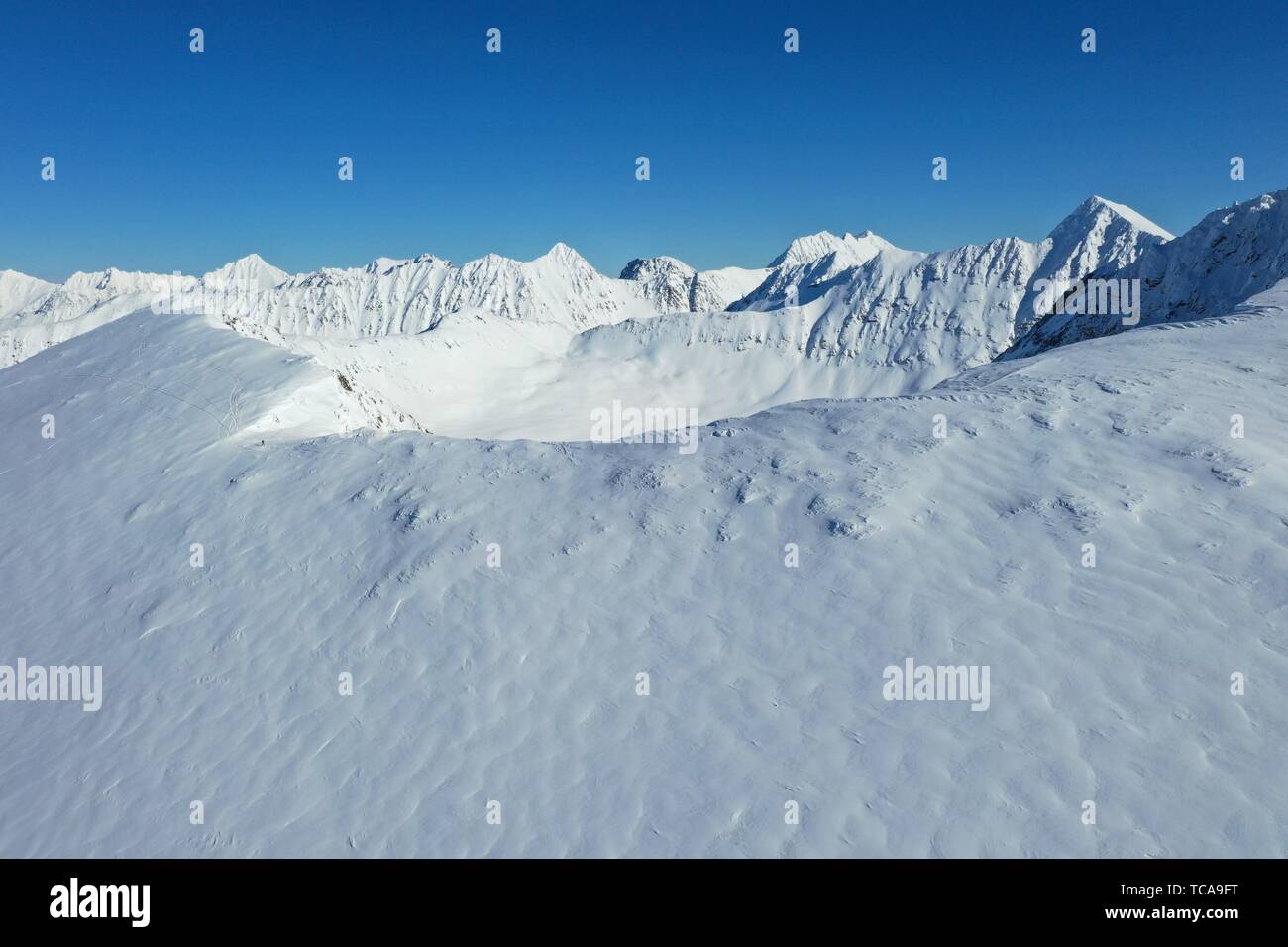 The peninsula lyngen with lyngen alps hi-res stock photography and ...