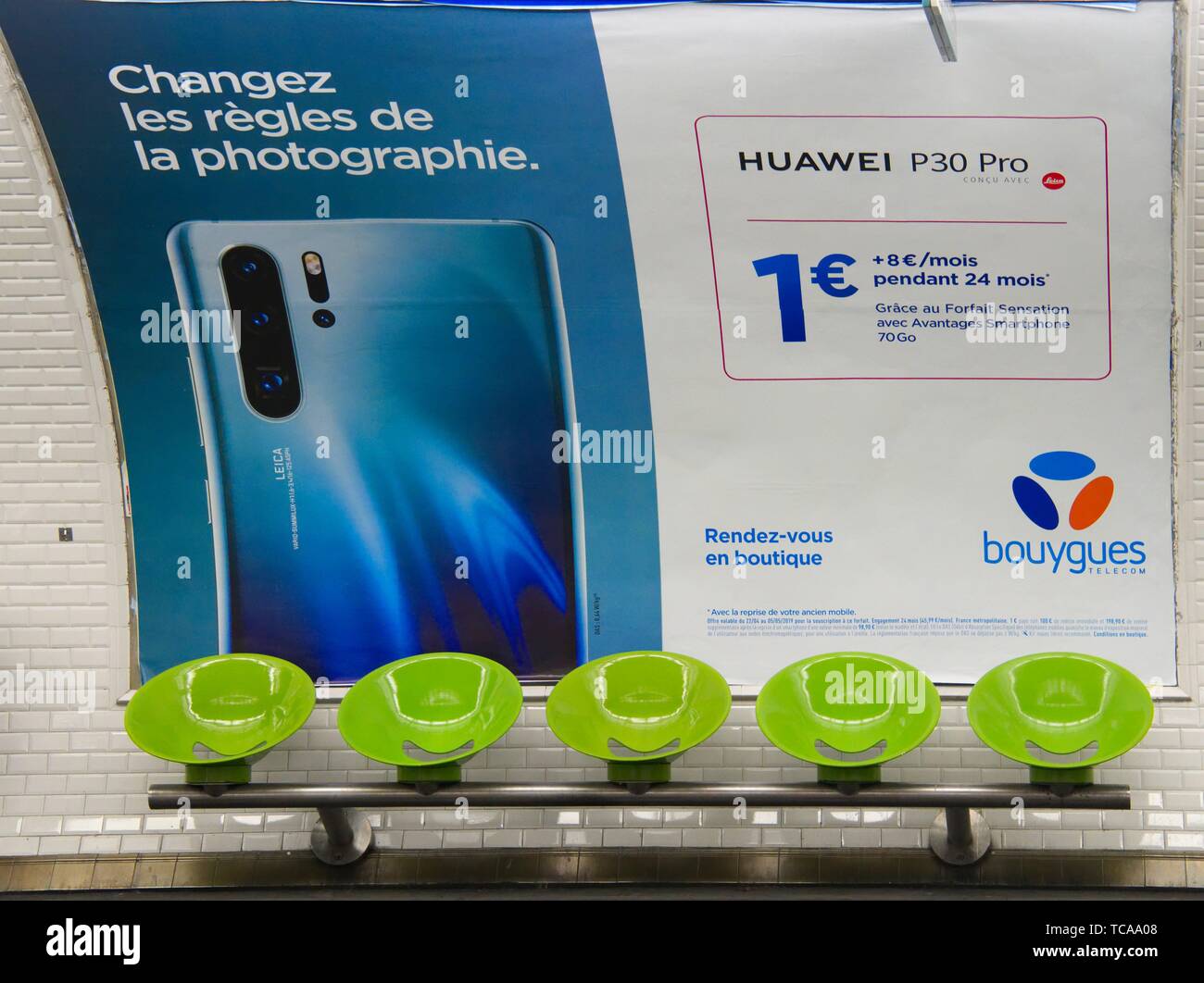 Nation paris metro hi-res stock photography and images - Alamy
