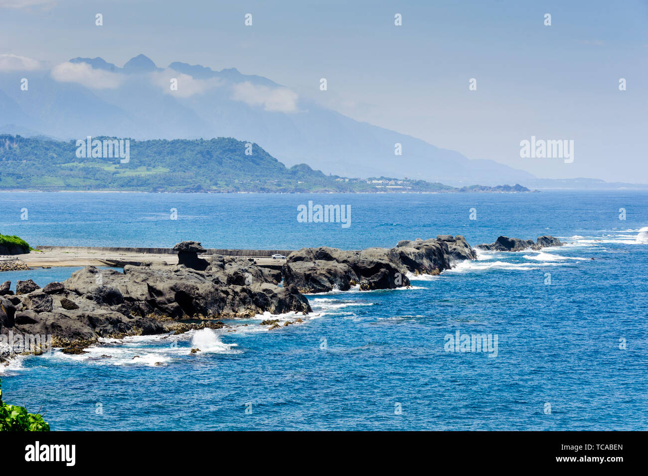 Umbrella with spots hi-res stock photography and images - Alamy
