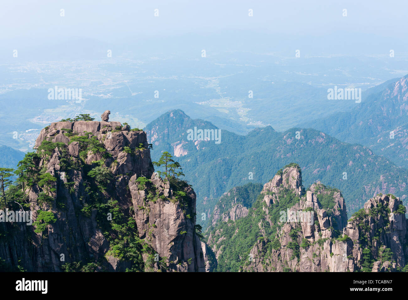 Scenic area in anhui hi-res stock photography and images - Alamy