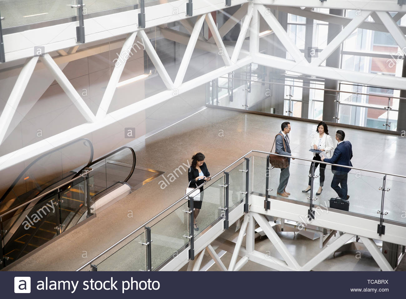 Business people balcony hi-res stock photography and images - Alamy