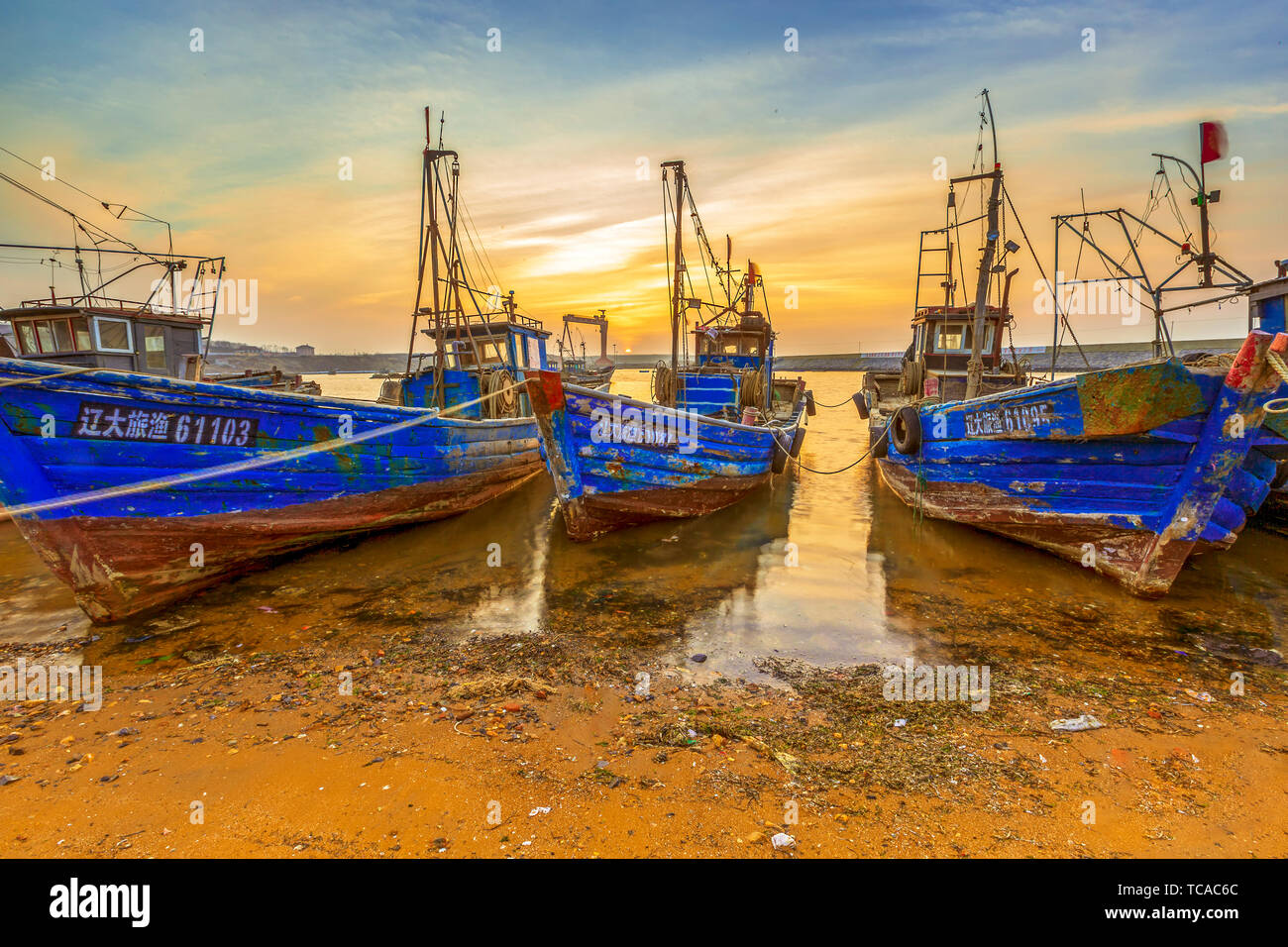 Little black rock Stock Photo - Alamy
