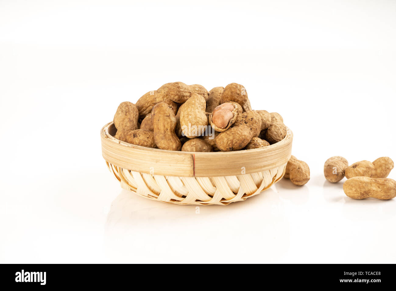 Multi-flavored thin-skinned peanuts Stock Photo - Alamy