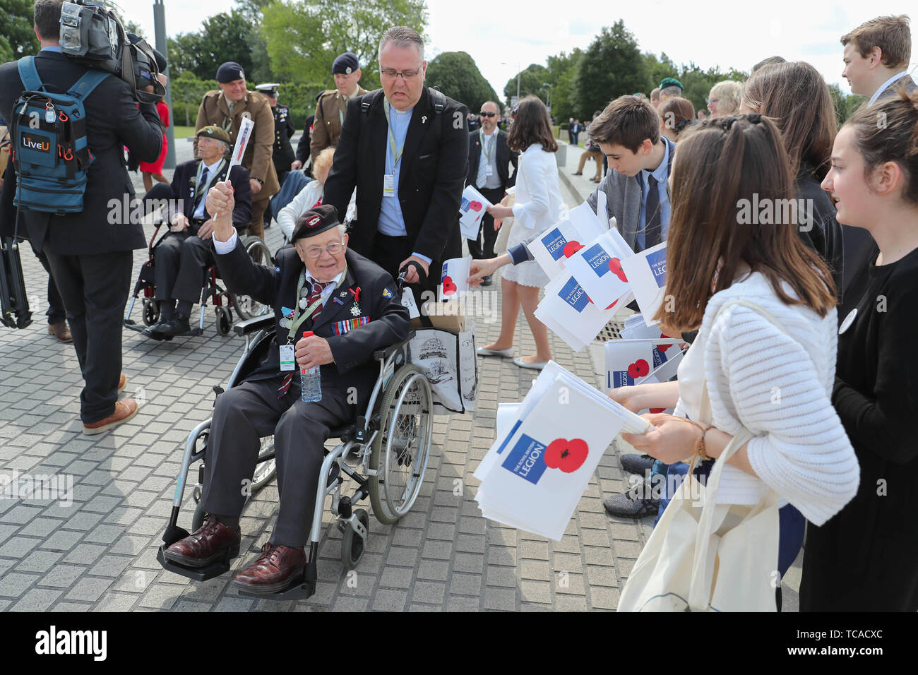 D-Day veterans arrive at the Royal British Legion's Service of ...