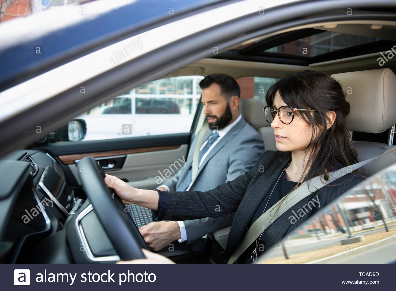 Car business hi-res stock photography and images - Alamy